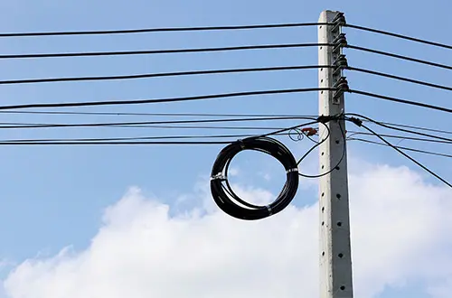 What is Aerial Fiber Optic Cable and Types - Gcabling-Optical Fiber ...